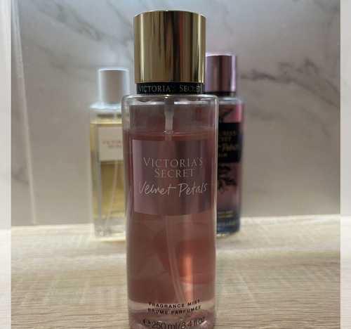 Victoria secret velvet petals спрей мист