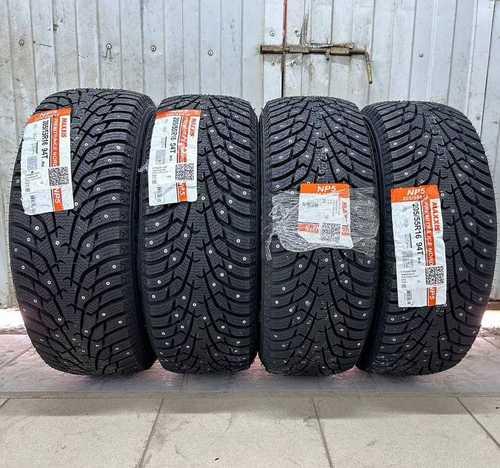 Maxxis Premitra Ice Nord NP5 195/60 R15