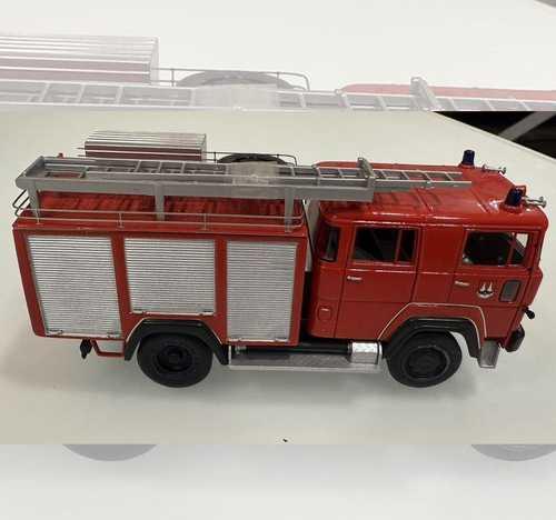 Модель 1:43 neo Magirus D-Type Fire Truck 1965