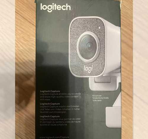 Веб-камера для стриминга Logitech StreamCam