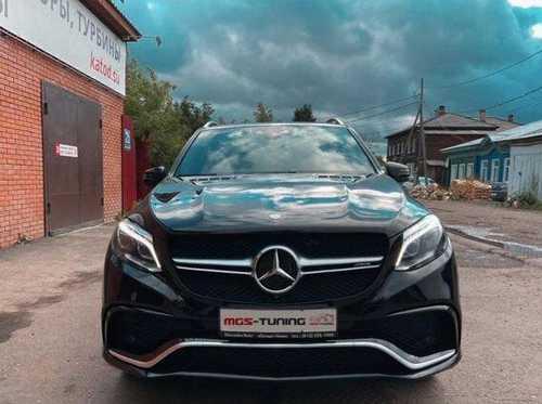Комплект обвеса стиль 63 AMG Mercedes-Benz