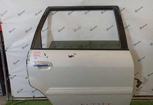 Дверь задняя правая Mitsubishi Chariot Grandis