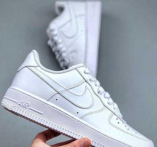 Nike Air Force 1 white