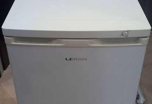 Морозильный шкаф Leran FSF 092 W (85л)