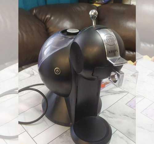 Капсульная кофемашина dolce gusto