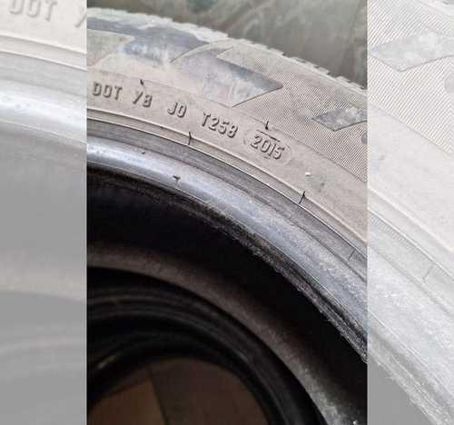 Pirelli Formula Ice 215/55 R17 98T