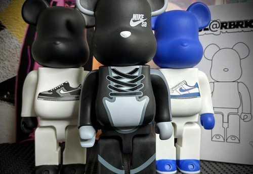 Фигурка kaws