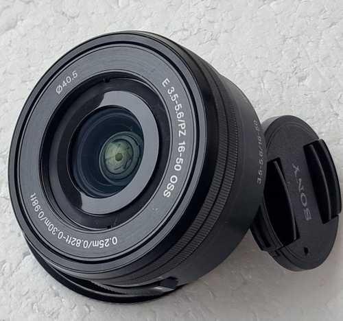 Sony E PZ 16-50мм F3.5-5.6 OSS