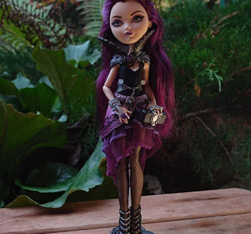 Кукла Ever After High