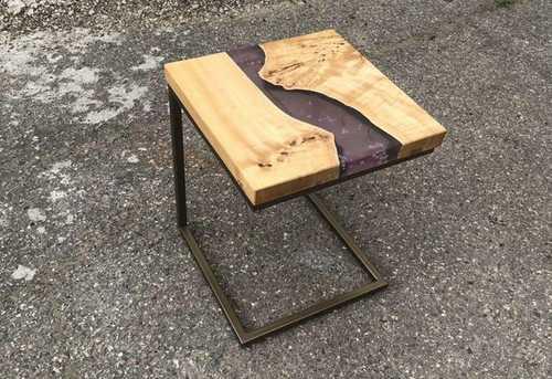 Прикроватный столик из слэбов тополя