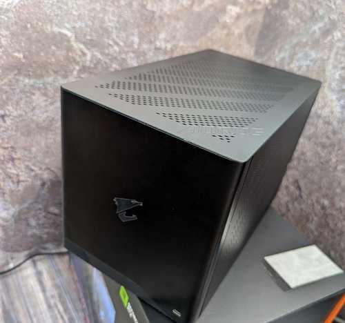 Rtx 4090 aorus gaming box from gigabyte