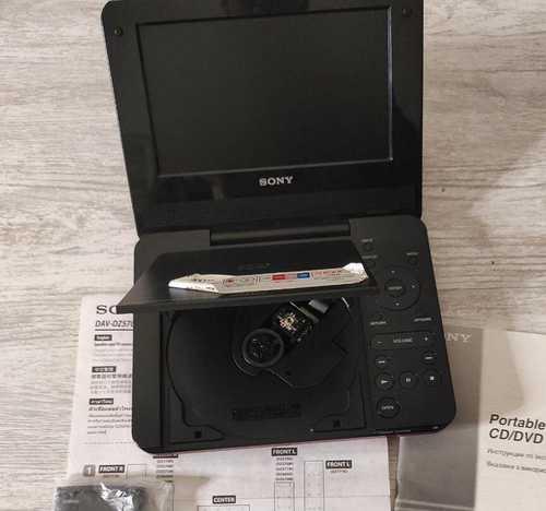 DVD проигрыватель Sony DVP-FX730