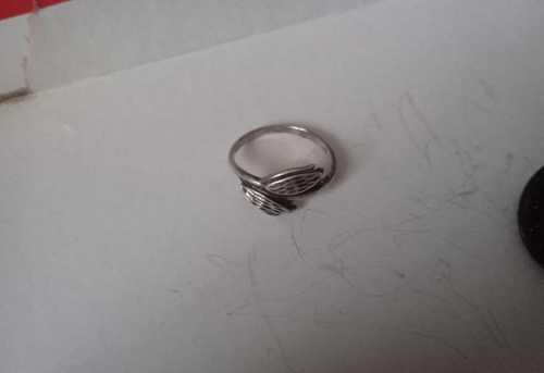 Кольцо серебряное р. 16,5 см