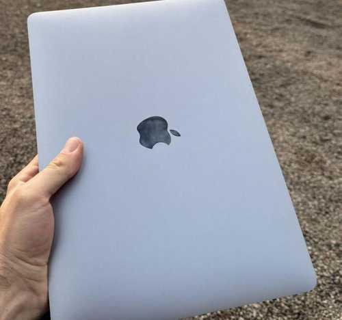 Apple macbook air 13 m1