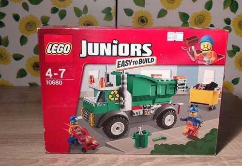 Lego juniors. Easy to build 10680