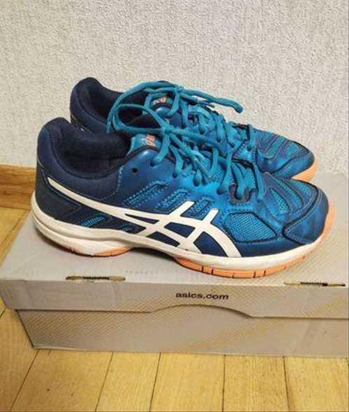 Кроссовки волейбольные asics 36