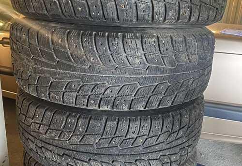 Michelin Agilis X-Ice North 185/65 R15