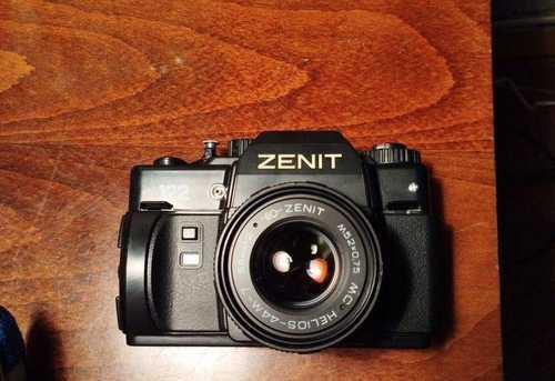 Плёночный фотоаппарат zenit 122