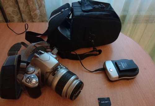 Nikon D40 + 18-55 + зарядка + 32Гб + сумка