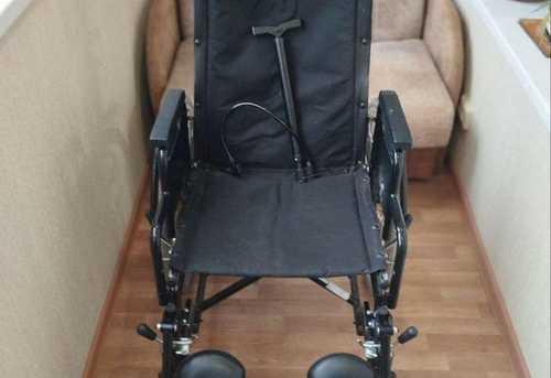 Кресло-коляска инвалидная, с откидной спинкой