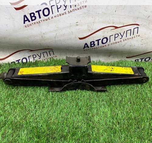 Домкрат Lr Discovery 3 L319 Л319 276DT 2.7Л дизель