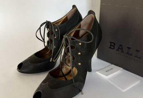 Туфли Bally