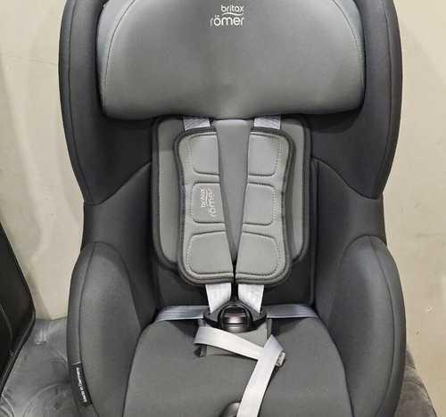 Britax romer trifix 2 i size