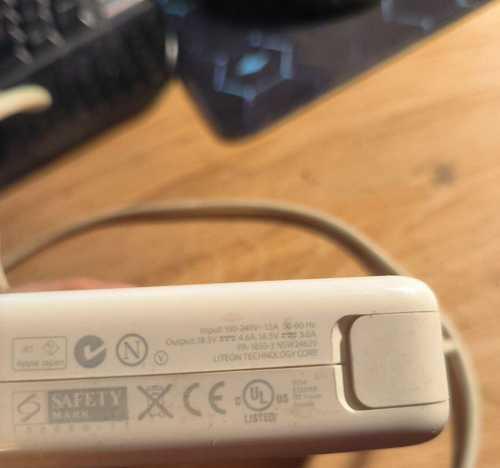 Блок питания MagSafe