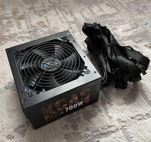 Блок питания Aerocool 700w