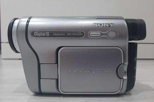Видеокамера Sony Digital8 DCR-TRV285E
