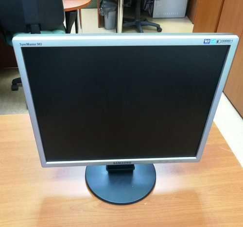 Монитор монитор 19" TFT Samsung SyncMaster 943N (K