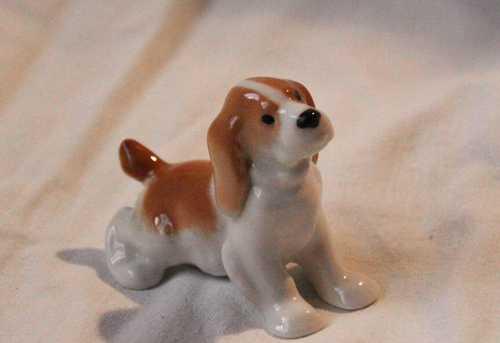 Скульптура миниатюра "Собака Дружок" фарфор,лфз