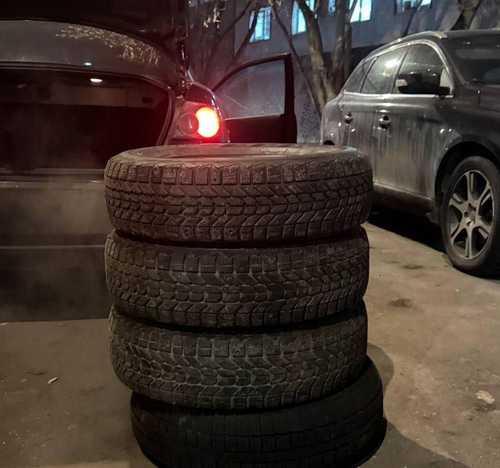 Winter Tact Snow   Ice 205/75 R15 97H