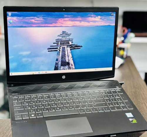 Игровой HP 15,6/FHD/i5-8250U/GTX 1050/SSD