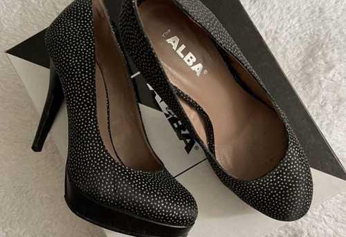Женские туфли бренда Alba