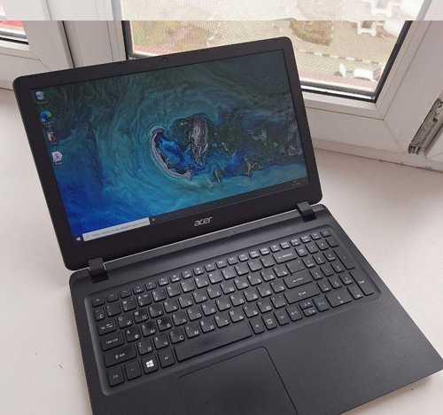 Ноутбук Acer es1-533