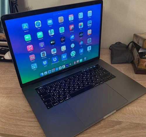 Apple MacBook Pro 16 2019 I7