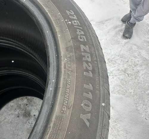 Marshal I'Zen Ice King KW21 275/45 R21