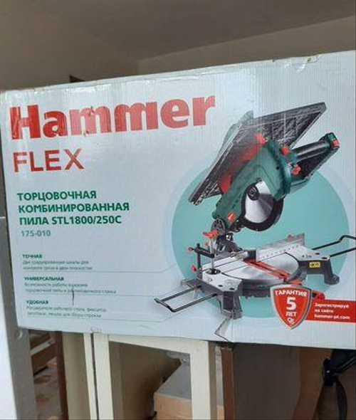 Торцовочная пила Hammer с верхним столом