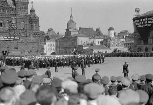 Москва советских времён, более 200 тыс. фото