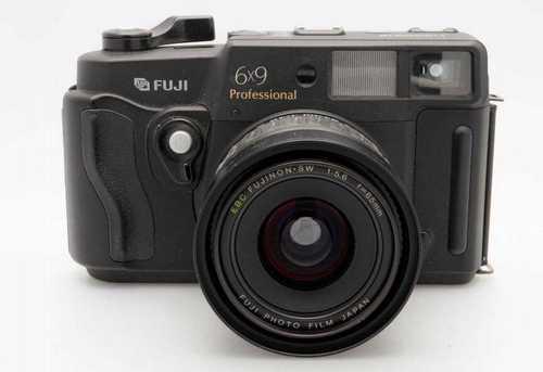 Fujifilm GSW 690III (Fujinon 65/5.6)
