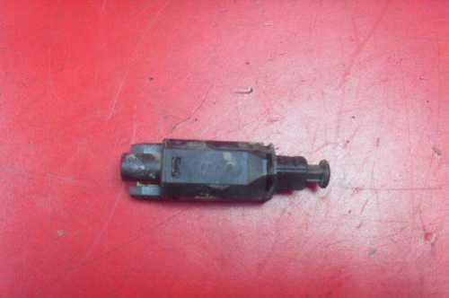 Датчик включения стоп сигнала Chery Amulet (A15)
