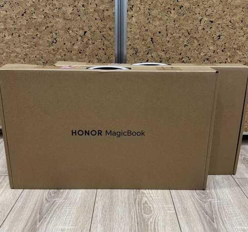 Honor MagicBook X16 2024 R5 -7640HS/16/512/DOS