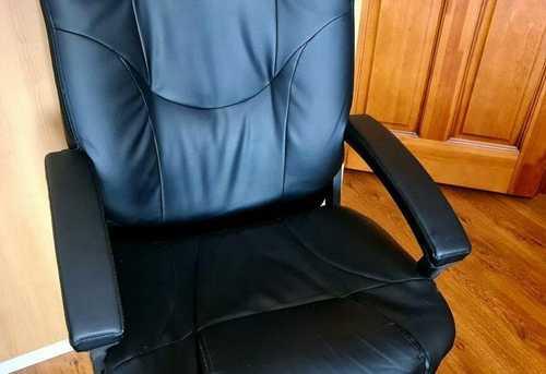 Компьютерное кресло руководителя chairman