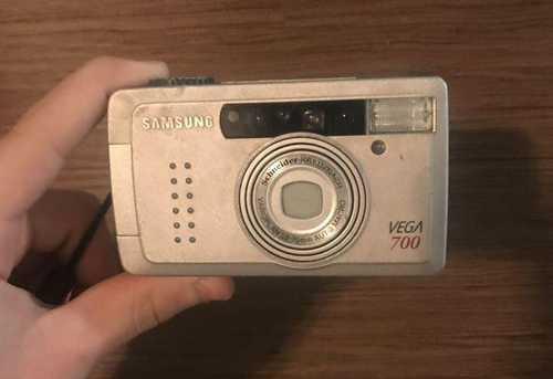 Плёночный фотоаппарат samsung vega 700