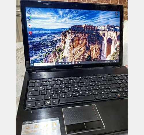 Ноутбук Lenovo g570