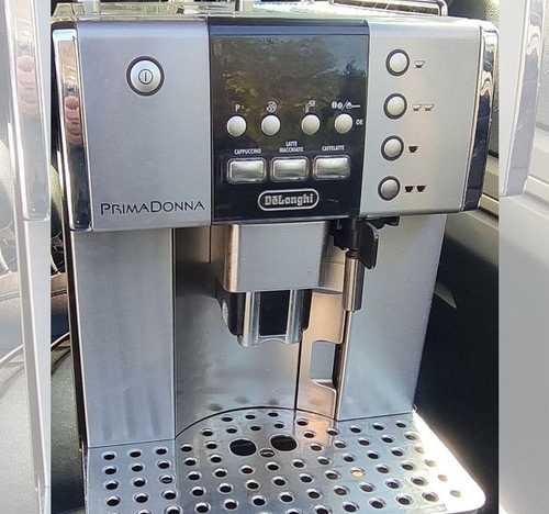 Кофемашина delonghi primadonna