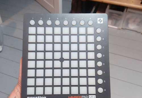 Novation launchpad mini