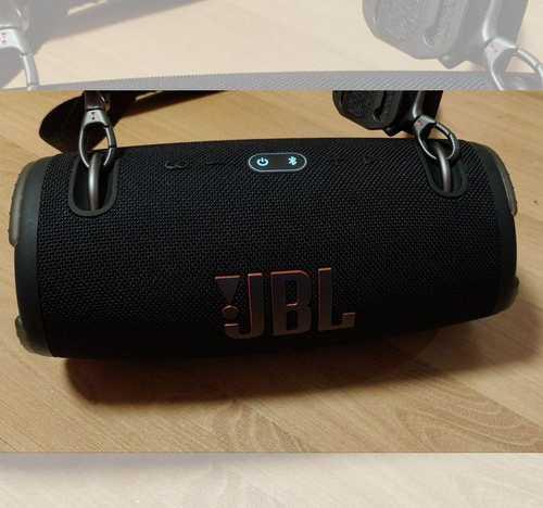 Акустические колонки jbl