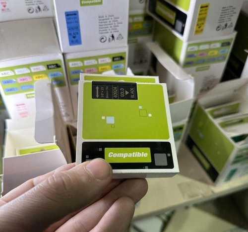 Картридж с лентой для принтеров Dymo D1, 9 мм